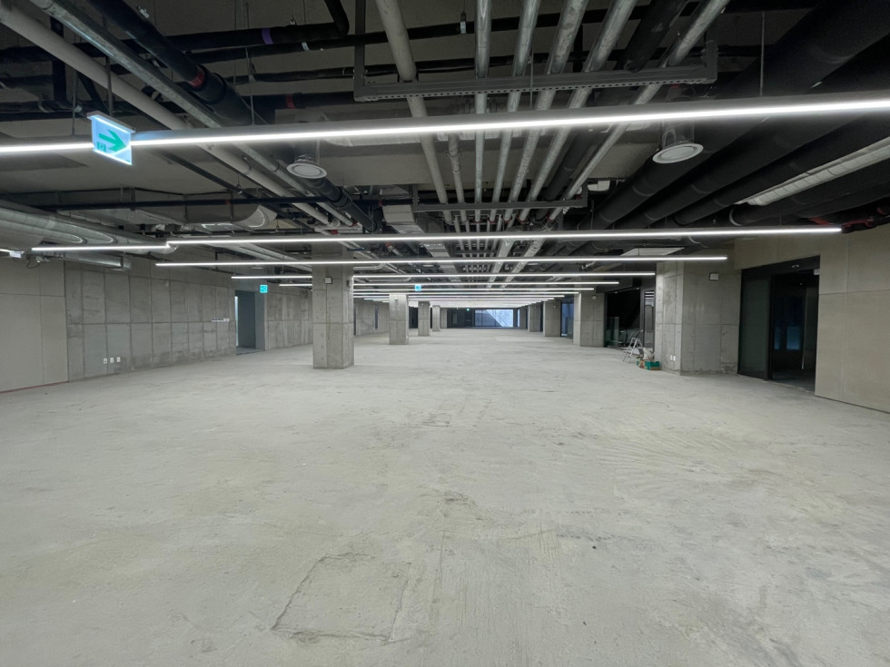 역세권 200평 상가 임대 / 가시성 좋은 아케이드 상가 임대